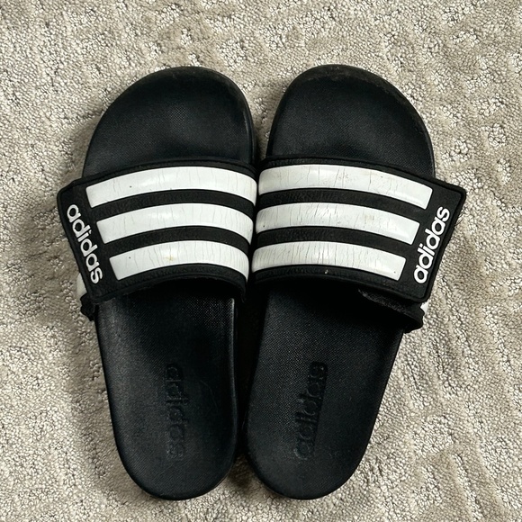 adidas Originals | Shoes | Youth Sz 4 Black And White Adidas Slides ...